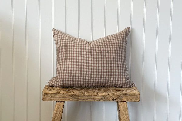 Pillow Insert Size Guide: Choosing the Right Fit - Danielle Oakey Shop