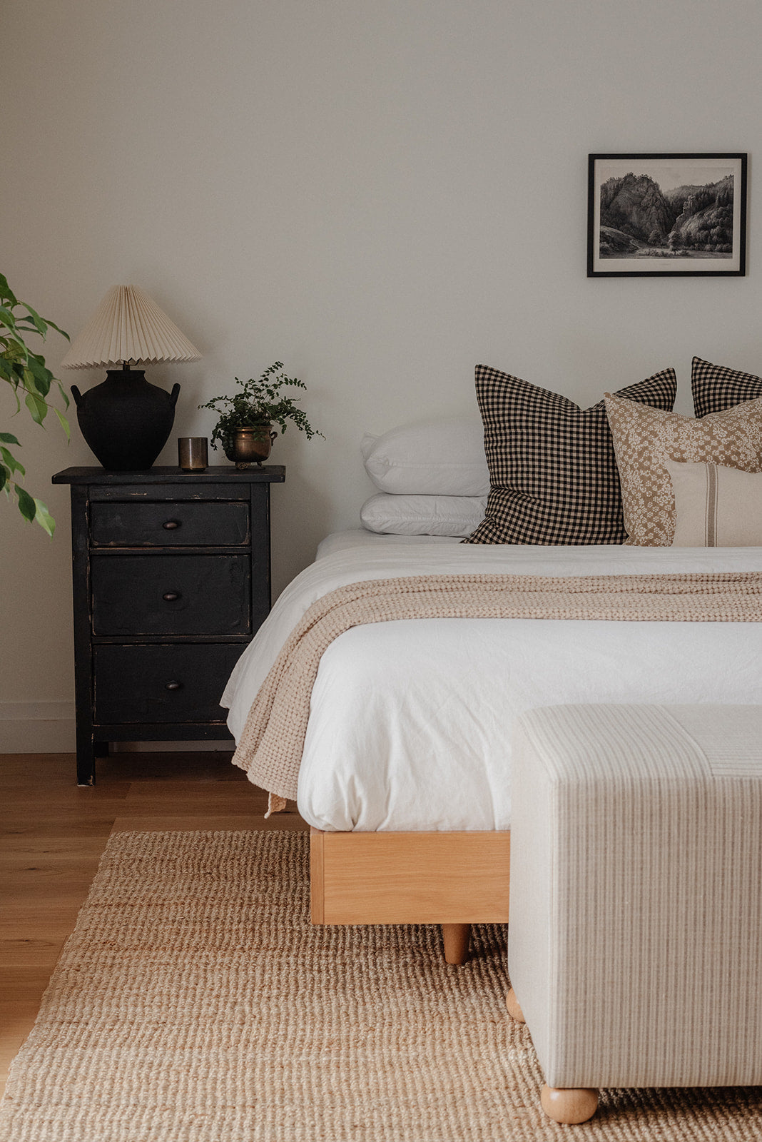 Jett Gingham Pillow Cover – Danielle Oakey Shop