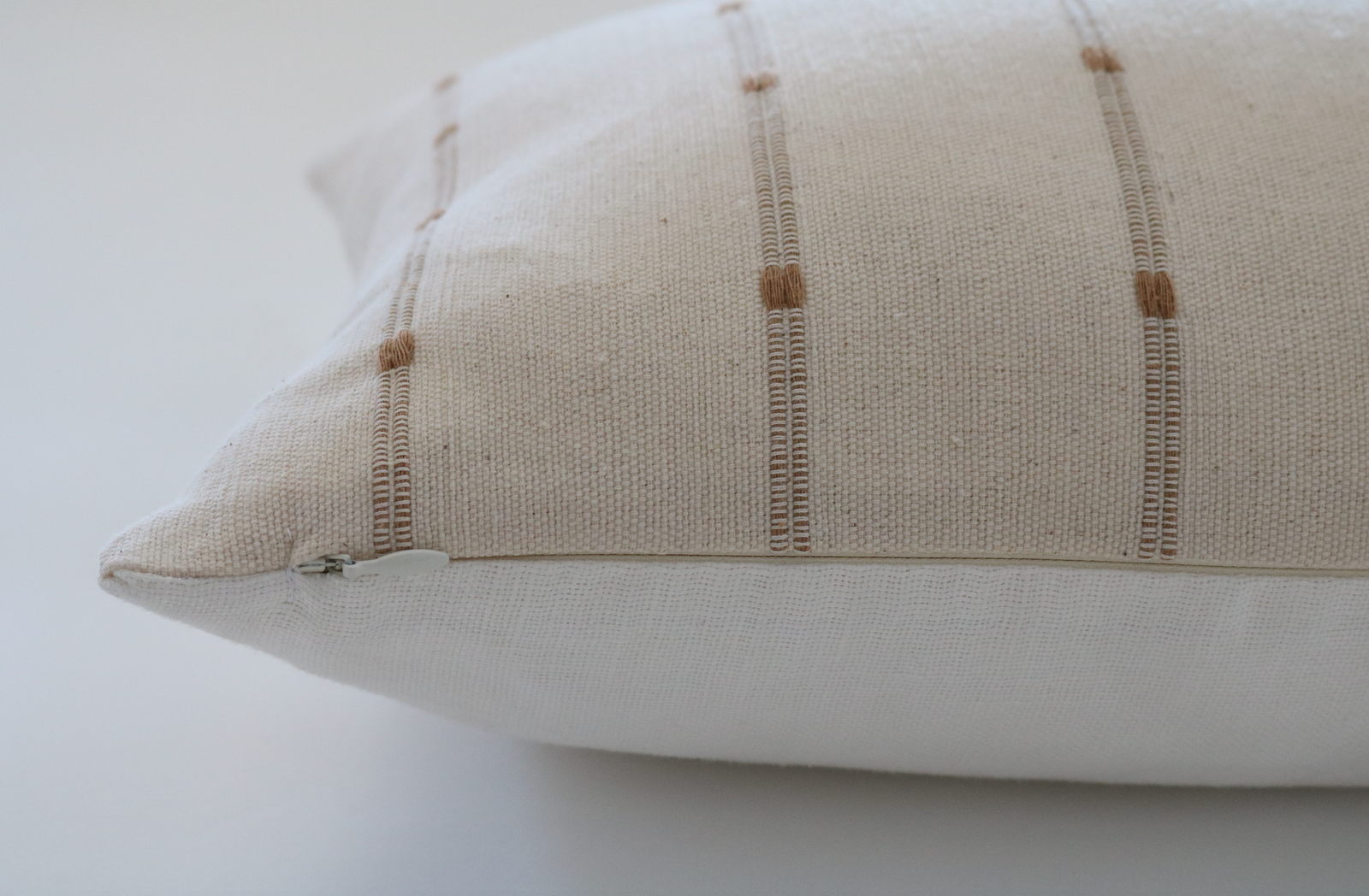 Ada Stripe Pillow Cover – Danielle Oakey Shop