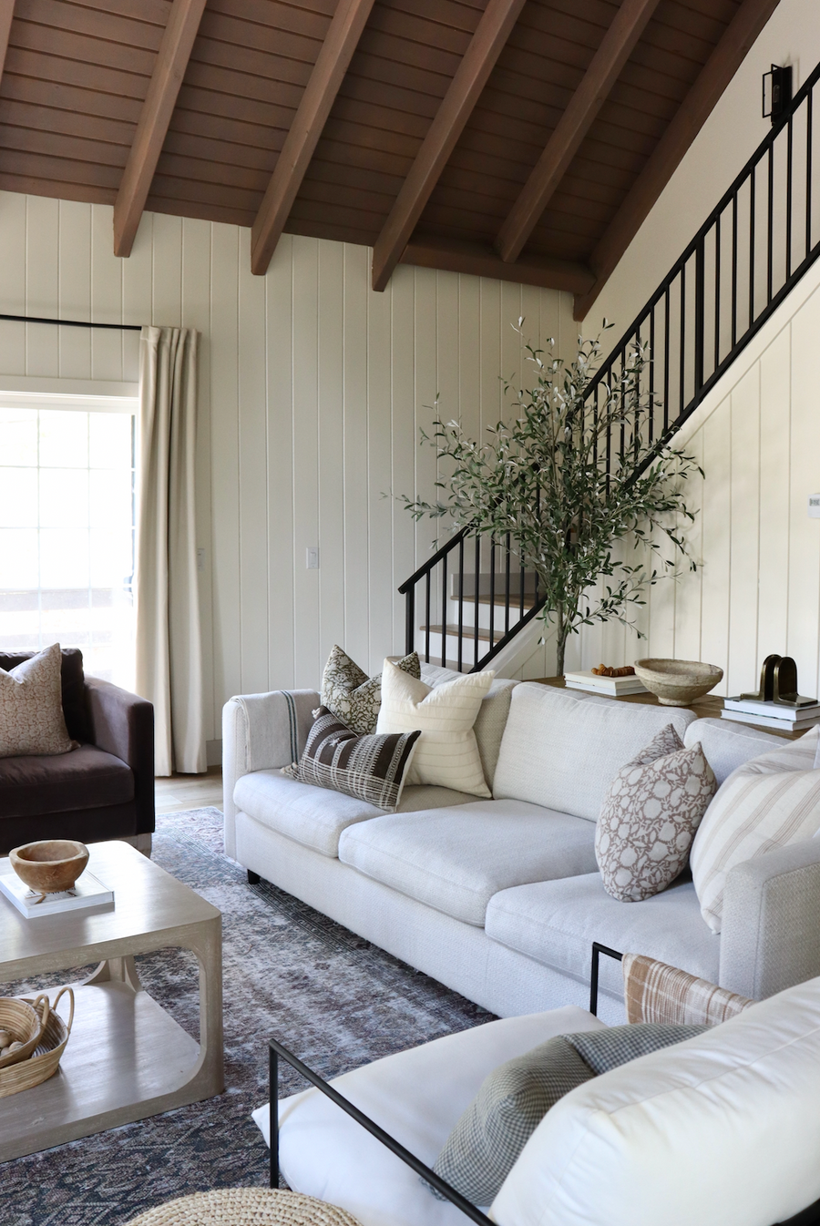 Rory Floral Pillow Cover – Danielle Oakey Shop